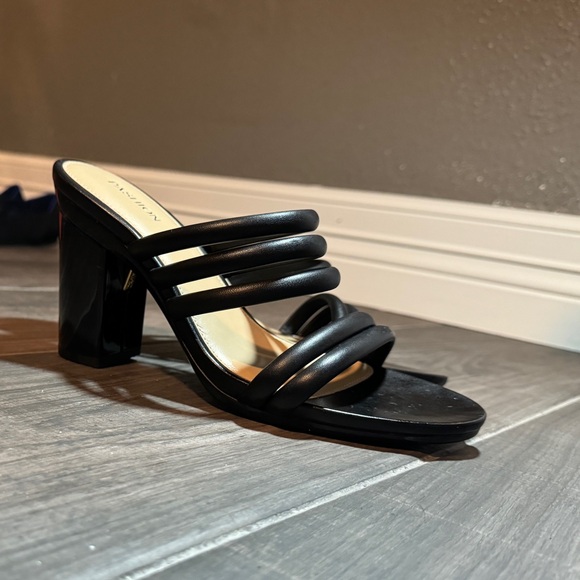 Pashion Footwear | Shoes | Pashion Convertible Heels | Poshmark